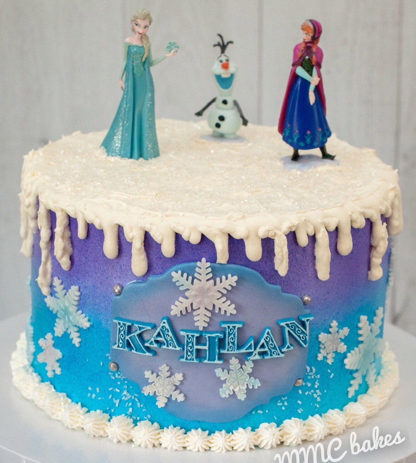 Bolo da Frozen: 100 Melhores ideias para você se inspirar!