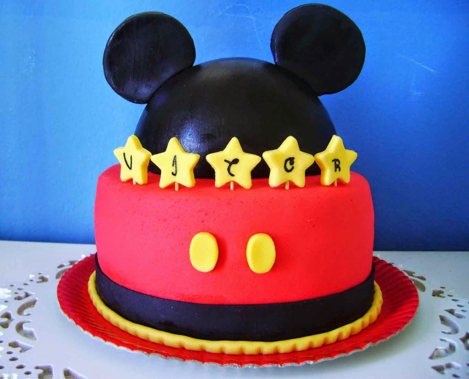 Bolo do Mickey: 130 modelos incríveis para a sua festa!