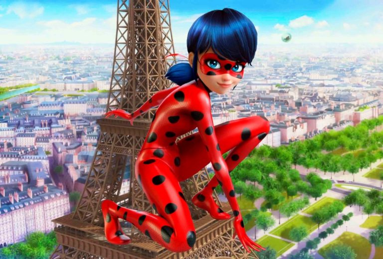 Festa ladybug: 120 modelos e ideias para se inspirar e montar sua festa!