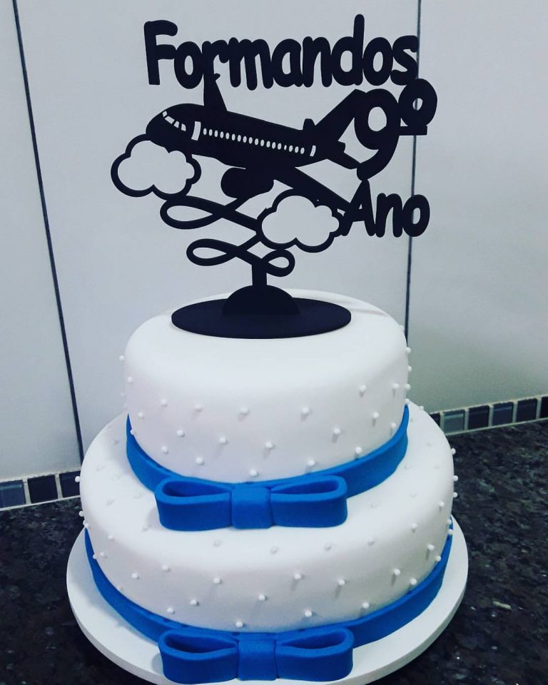 Bolo de formatura: 100 ideias e modelos especiais para se inspirar e ...