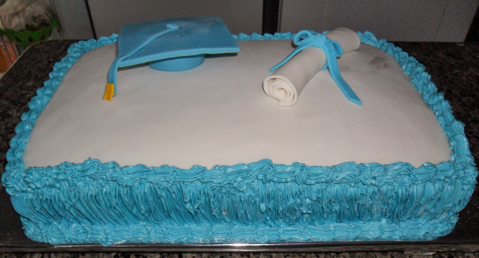 Bolo de formatura: 100 ideias e modelos especiais para se inspirar e ...