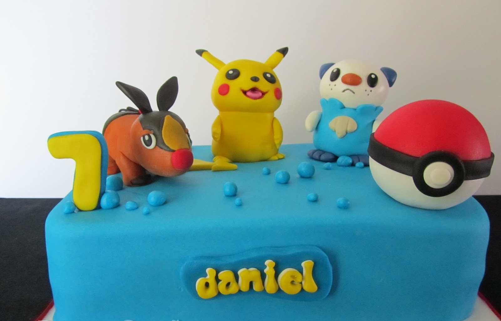 Bolo pokemon: 80 modelos, dicar e ideias especiais e inspiradora, confira!