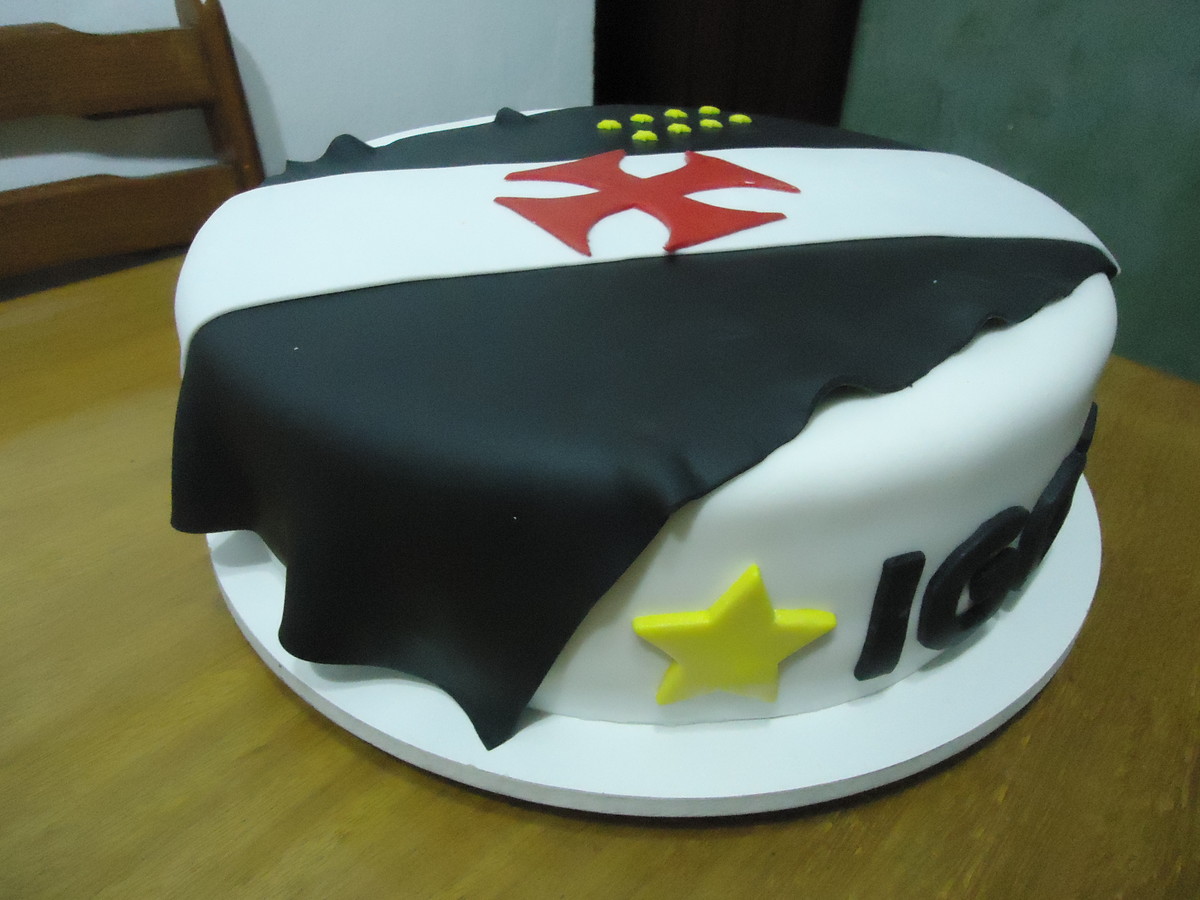 Bolo do Vasco: 80 Fotos Para Você Se Inspirar Para a Sua Festa!