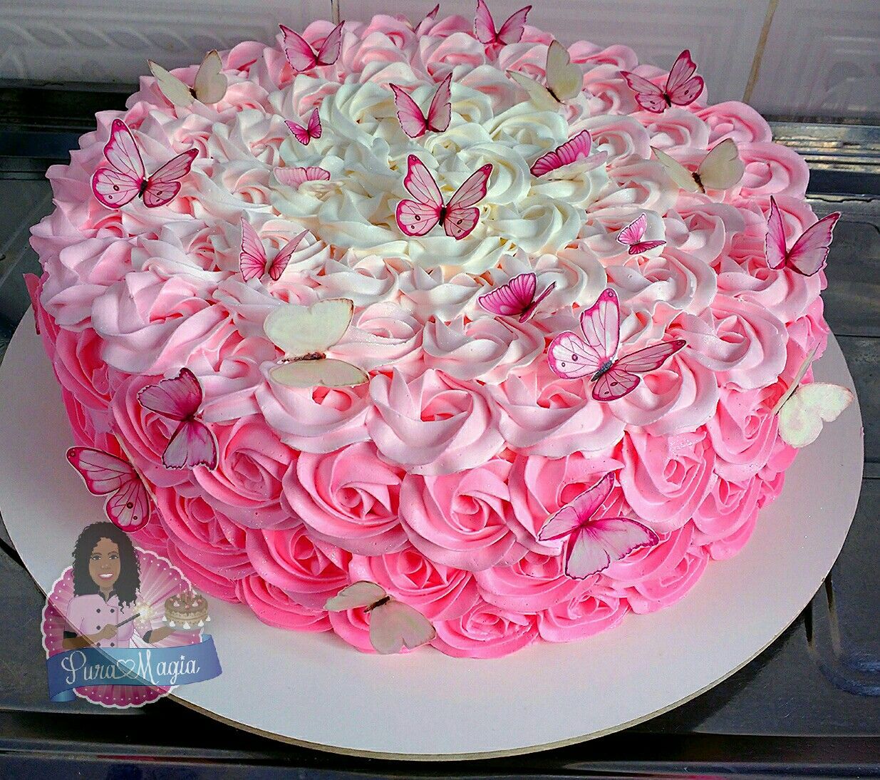 Bolo Decorado com Chantilly: 160 Dicas Inspiradoras e Deliciosas