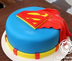 Bolo Super Homem: 100 modelos especiais que irá te inspirar
