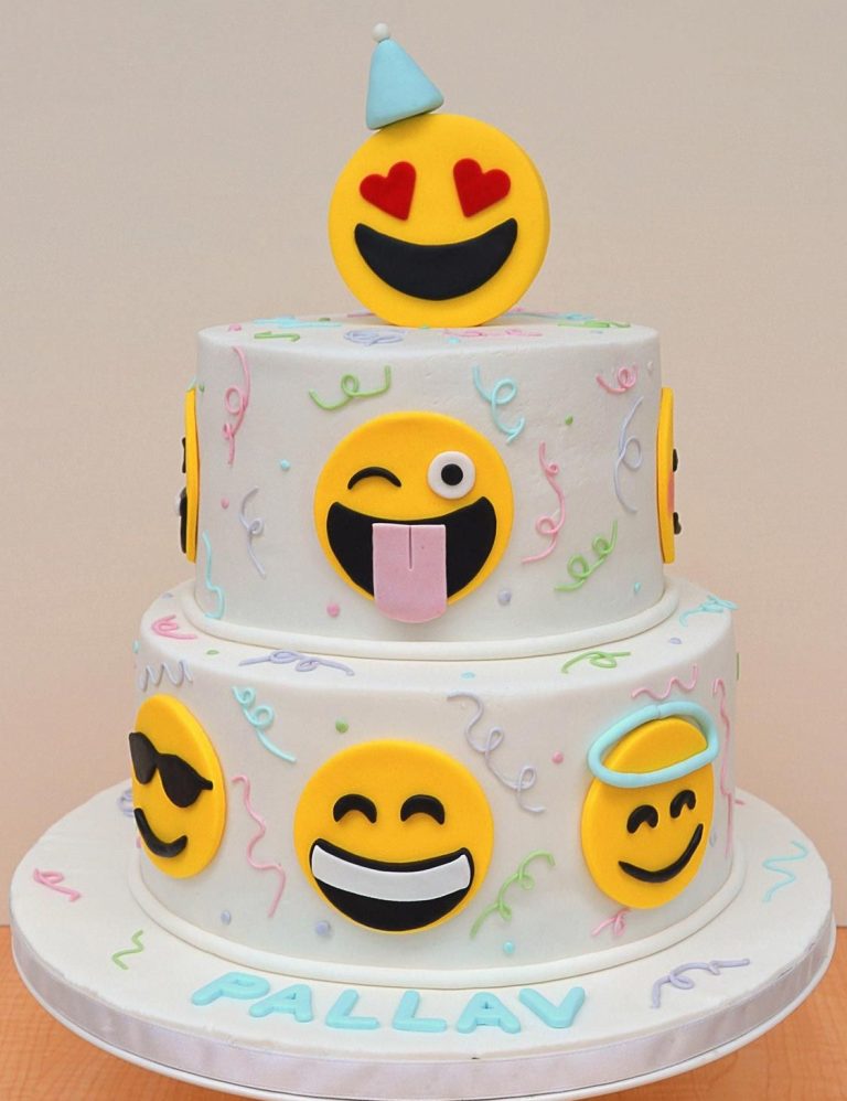 Bolo Emoji: 60 modelos lindinhos para se inspirar, confira!