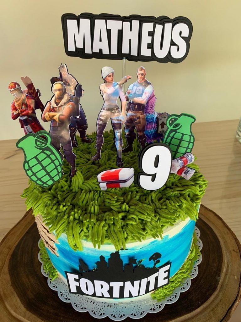 Bolo Fortnite: 70 modelos e ideias inspiradas no jogo!