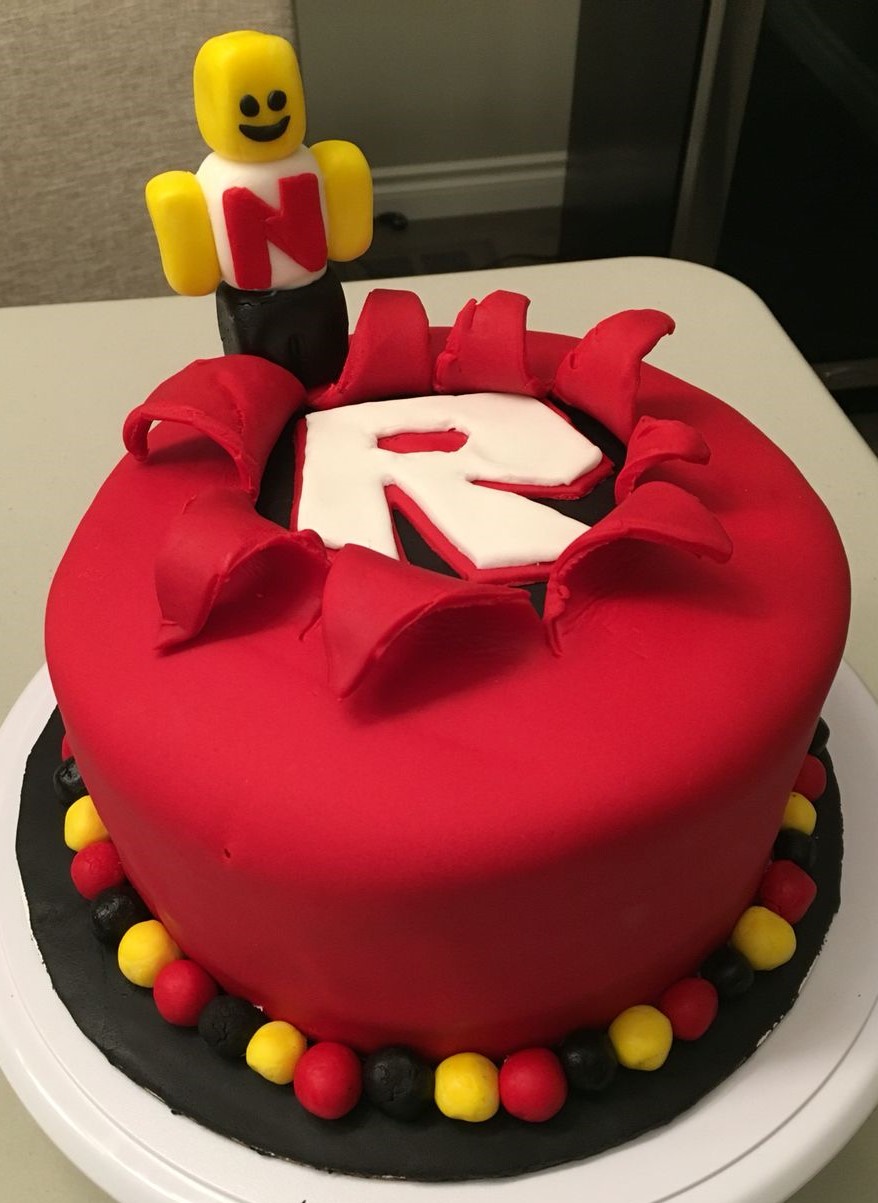 Bolo Roblox: 60 modelos divertidos para a sua festa