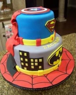 Bolo Liga da Justiça: 80 Modelos e Dicas Imperdíveis, Confira!