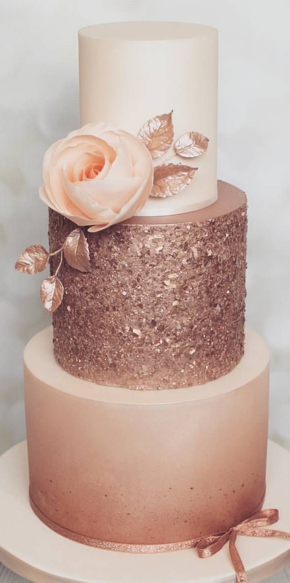 Bolo Rosa Gold: 80 Modelos Deslumbrante Para se Inspirar!