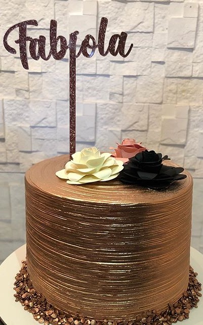 Bolo Rosa Gold: 80 Modelos Deslumbrante Para se Inspirar!