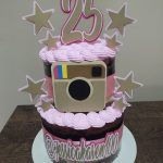 Bolo Instagram: 70 Modelos Lindos para Decoração do Bolo