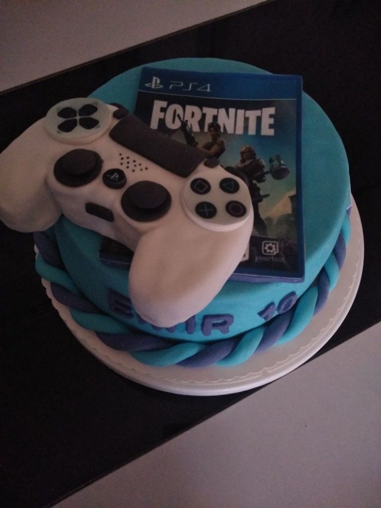 Bolo Vídeo Game: 70 Ideias para uma Comemoração Divertida