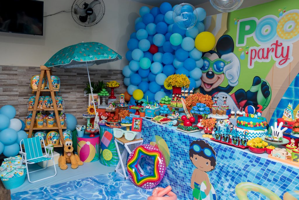 Festa Pool Party: 70 inspirações para a sua festa